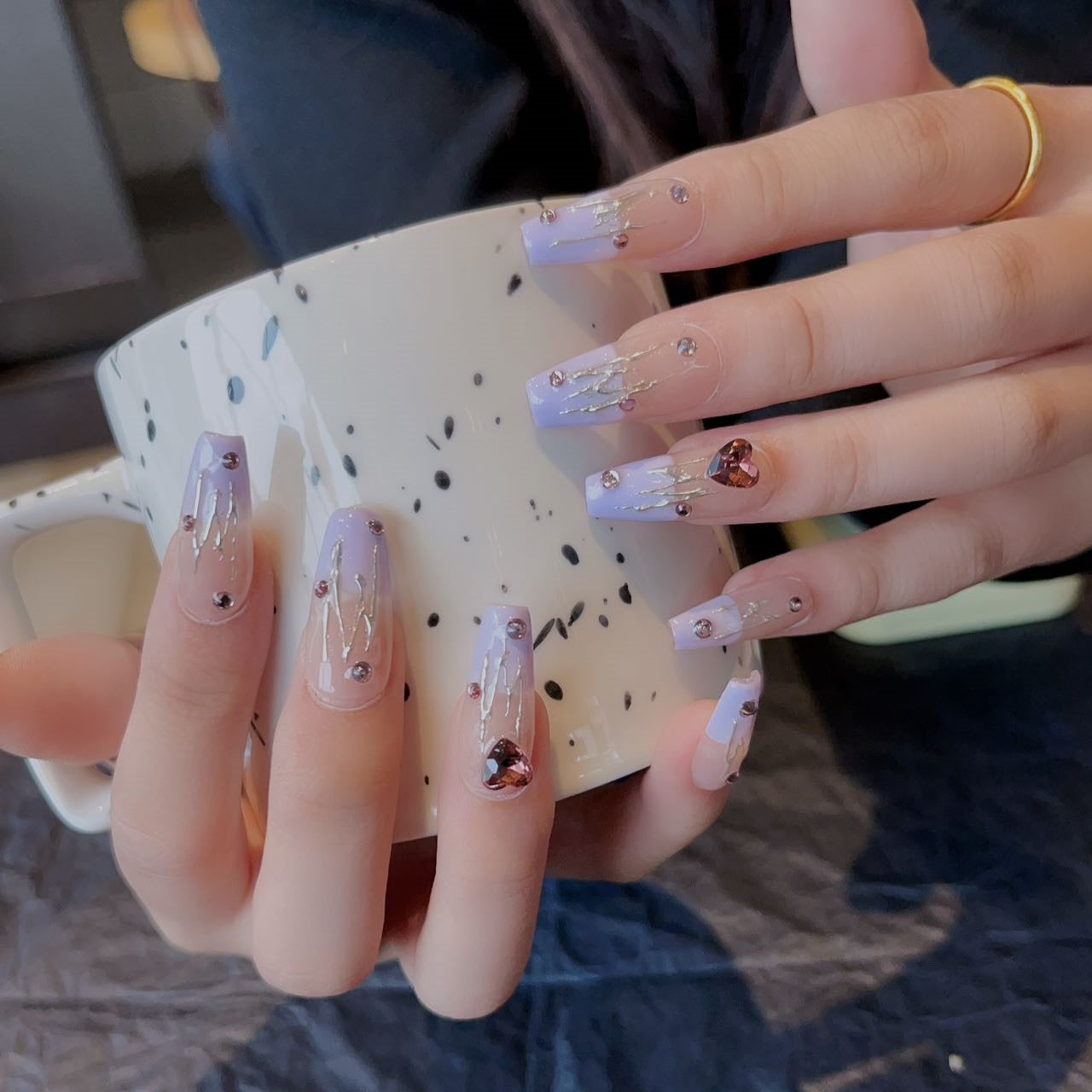 HUE NAILS | Best handmade press on nails designed by artisans